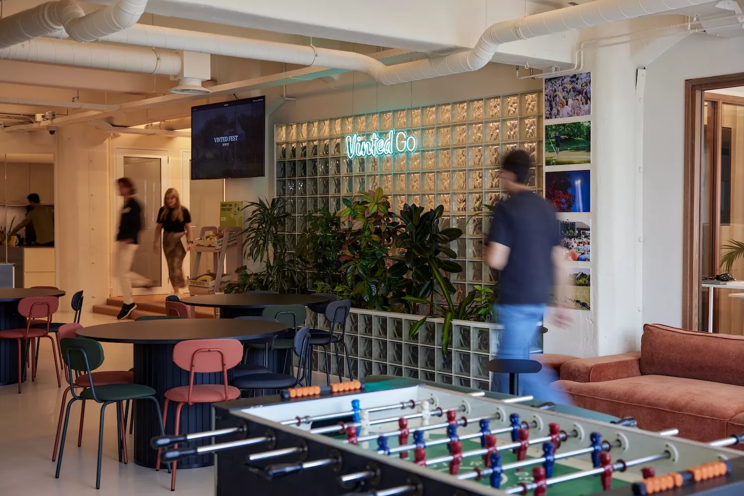 Vinted Go | Learn more about Vinted Group - Vinted